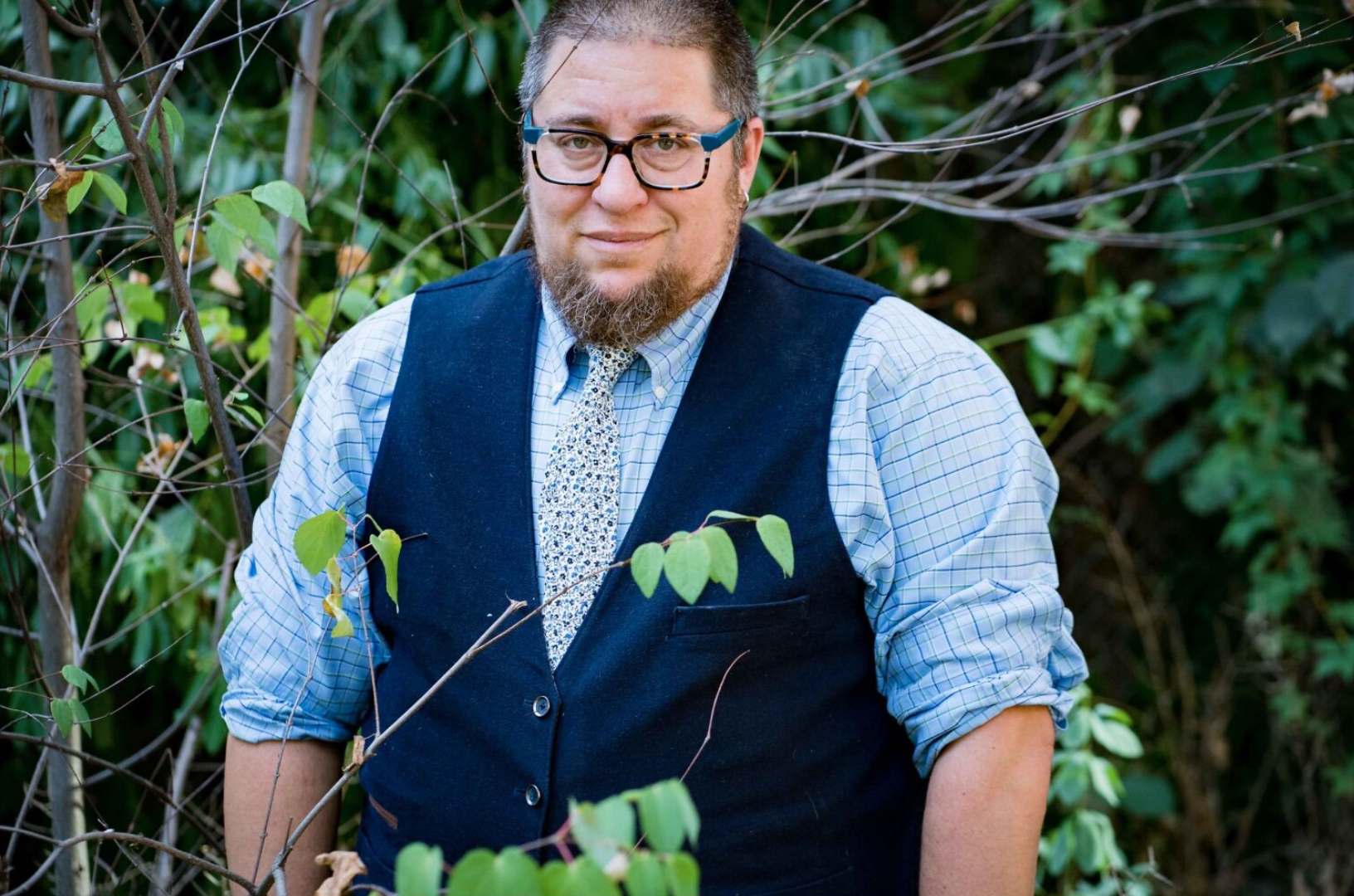 12 acts of kindness for the holidays and beyond | Broadview Magazine