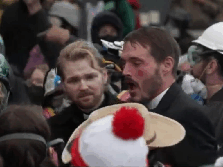 Chicago pastor says ICE officer grabbed his throat during peaceful ...